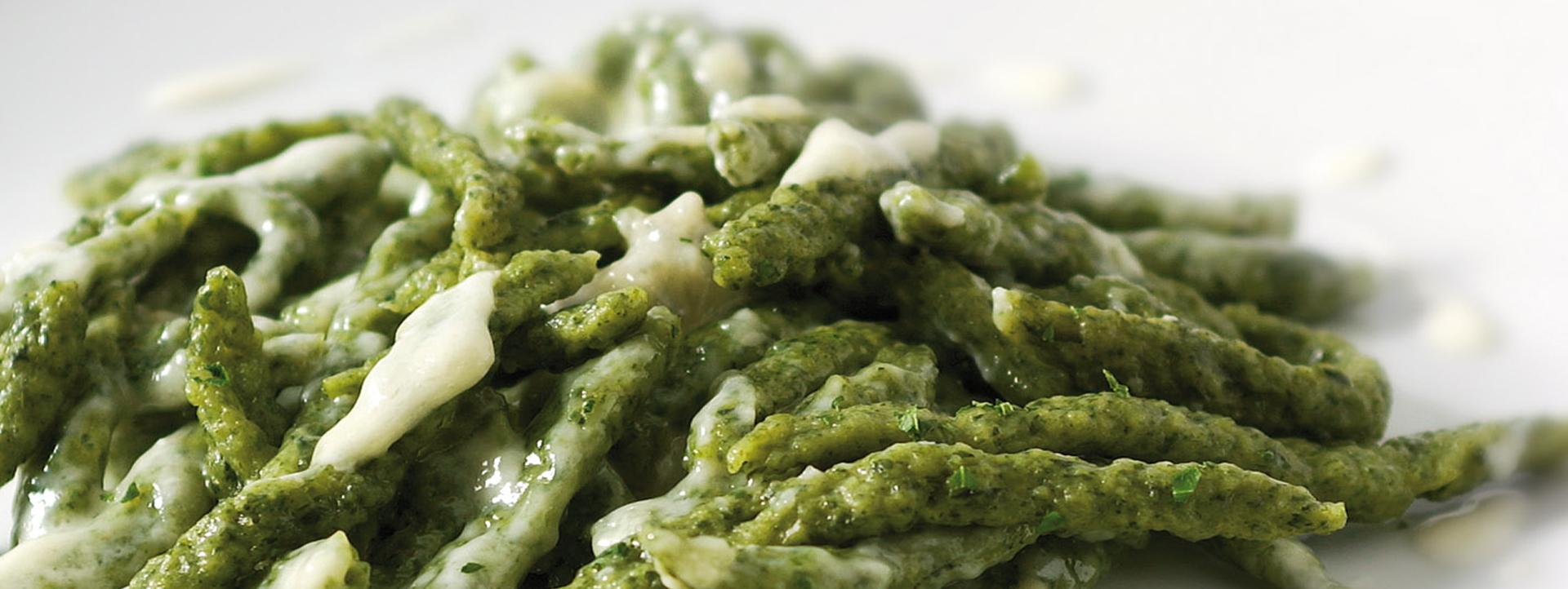 Spätzle tirolesi con crema di gorgonzola - Patamore